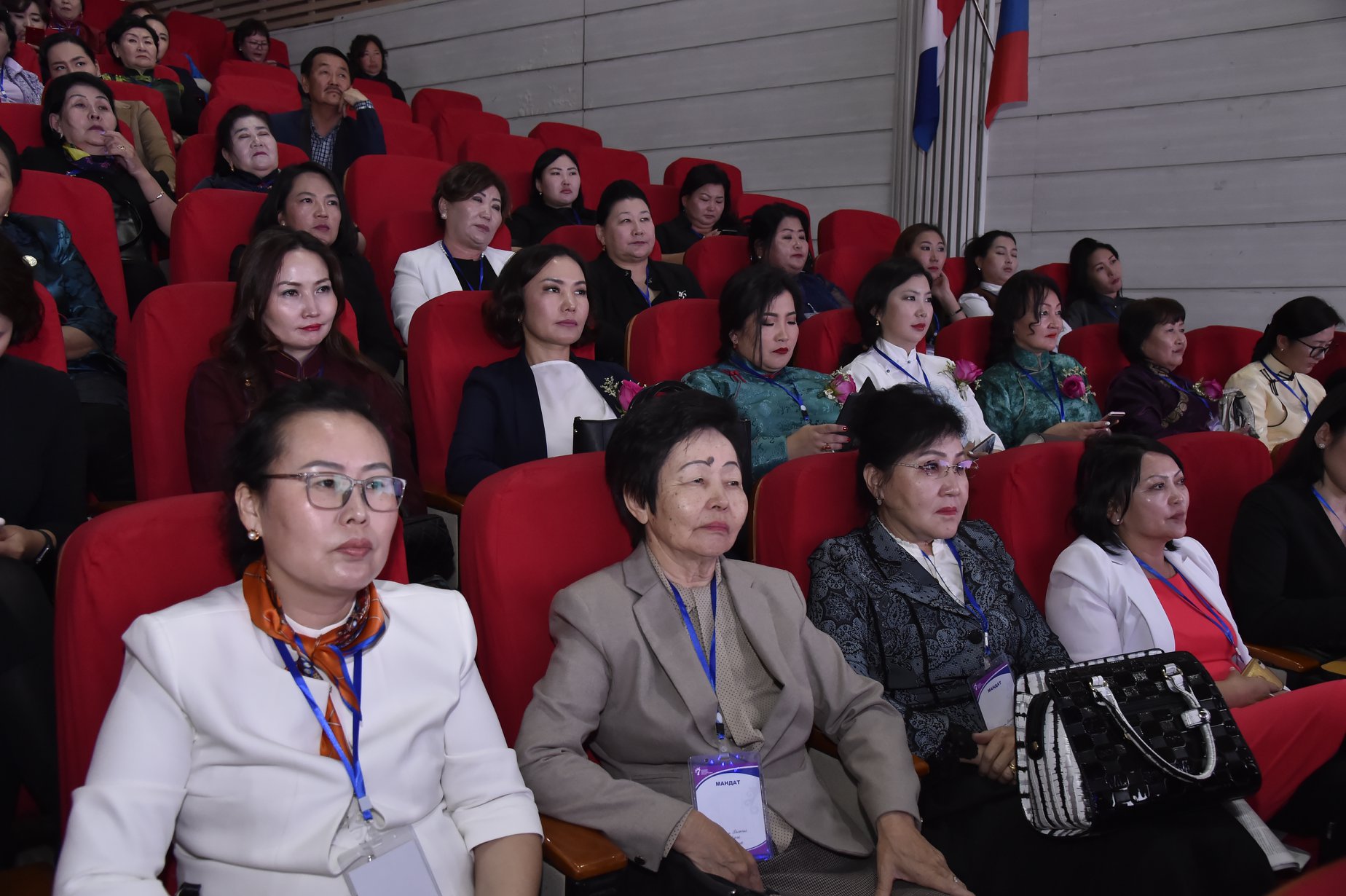 НАМЭХ ны ерөнхийлөгчөөр Д Сарангэрэл сонгогдлоо News Mn