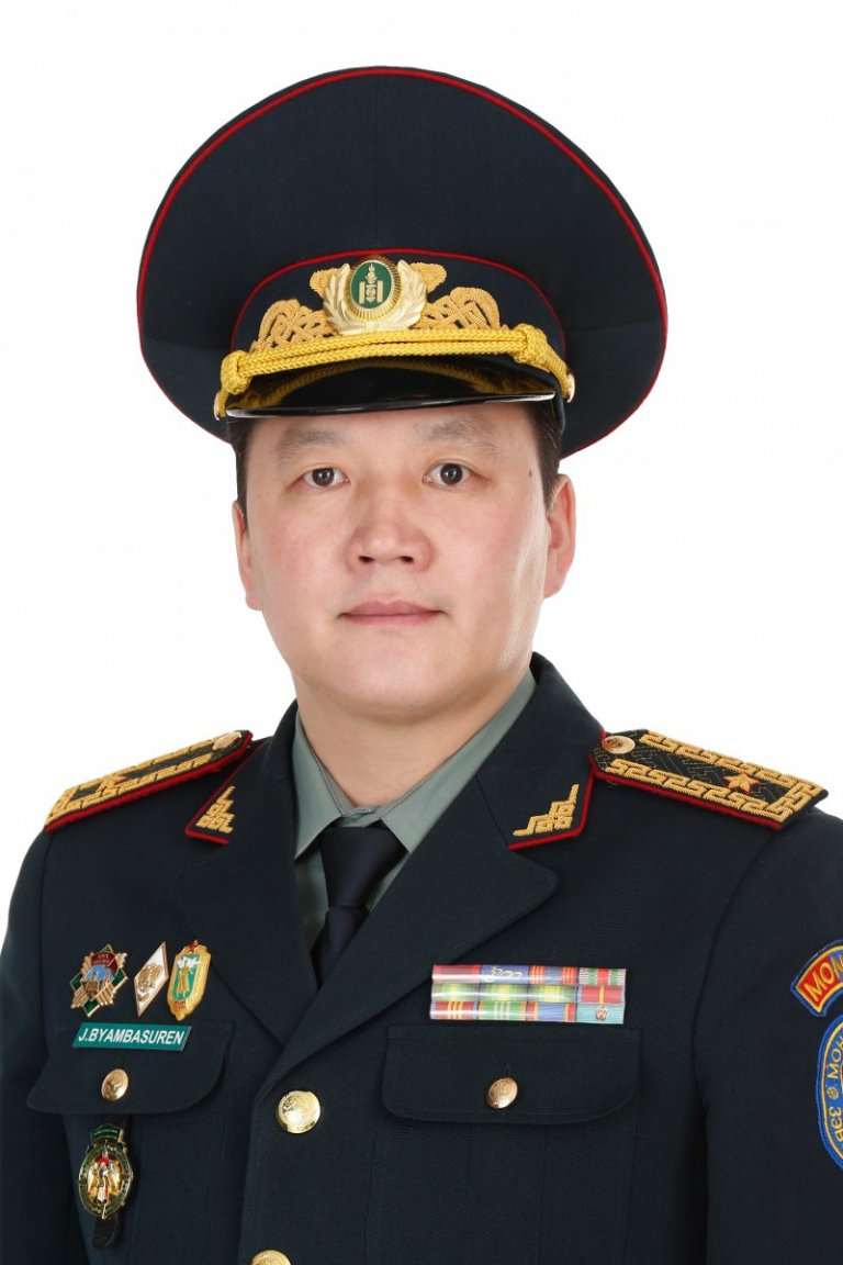 Хил хамгаалах ерөнхий газрын даргаар Ж Бямбасүрэнг томиллоо News Mn