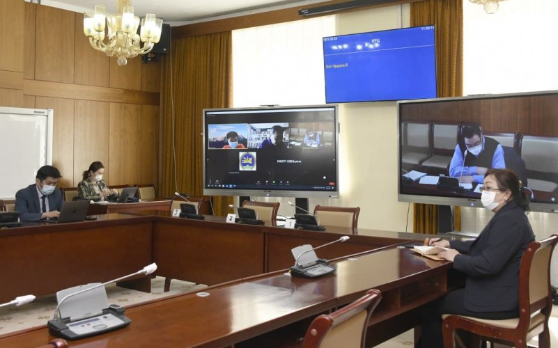 УИХ ын гишүүний халдашгүй байдлын дэд хороо хуралдаж дүрмийн төслийг