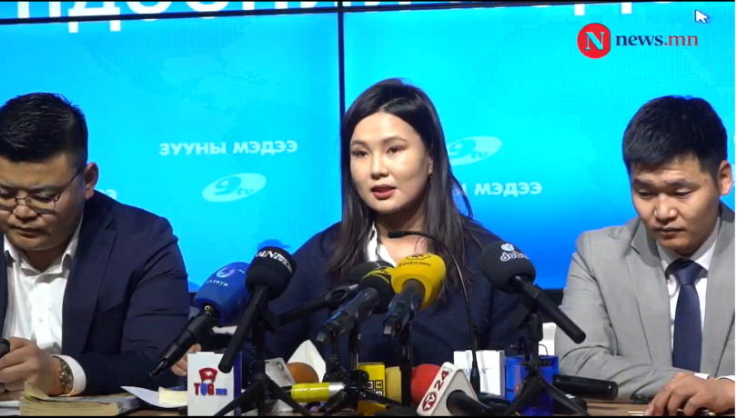 Сэтгүүлч Н Өнөрцэцэгт 4 хэргийг нь танилцуулаагүй байж цагдан хорьсон